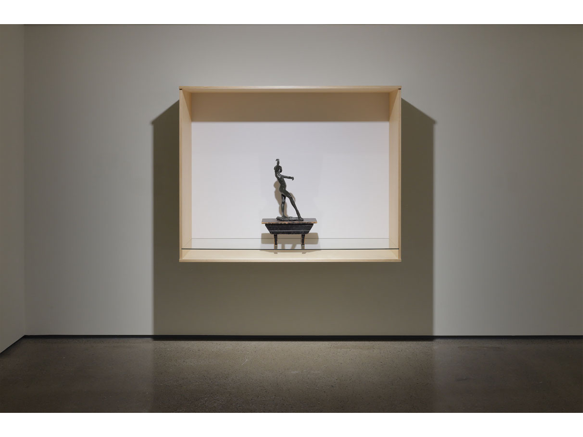 Thomas Ruff , Haim Steinbach , 杉本博司 , 橋本晶子「Gallery selection」 - art ...